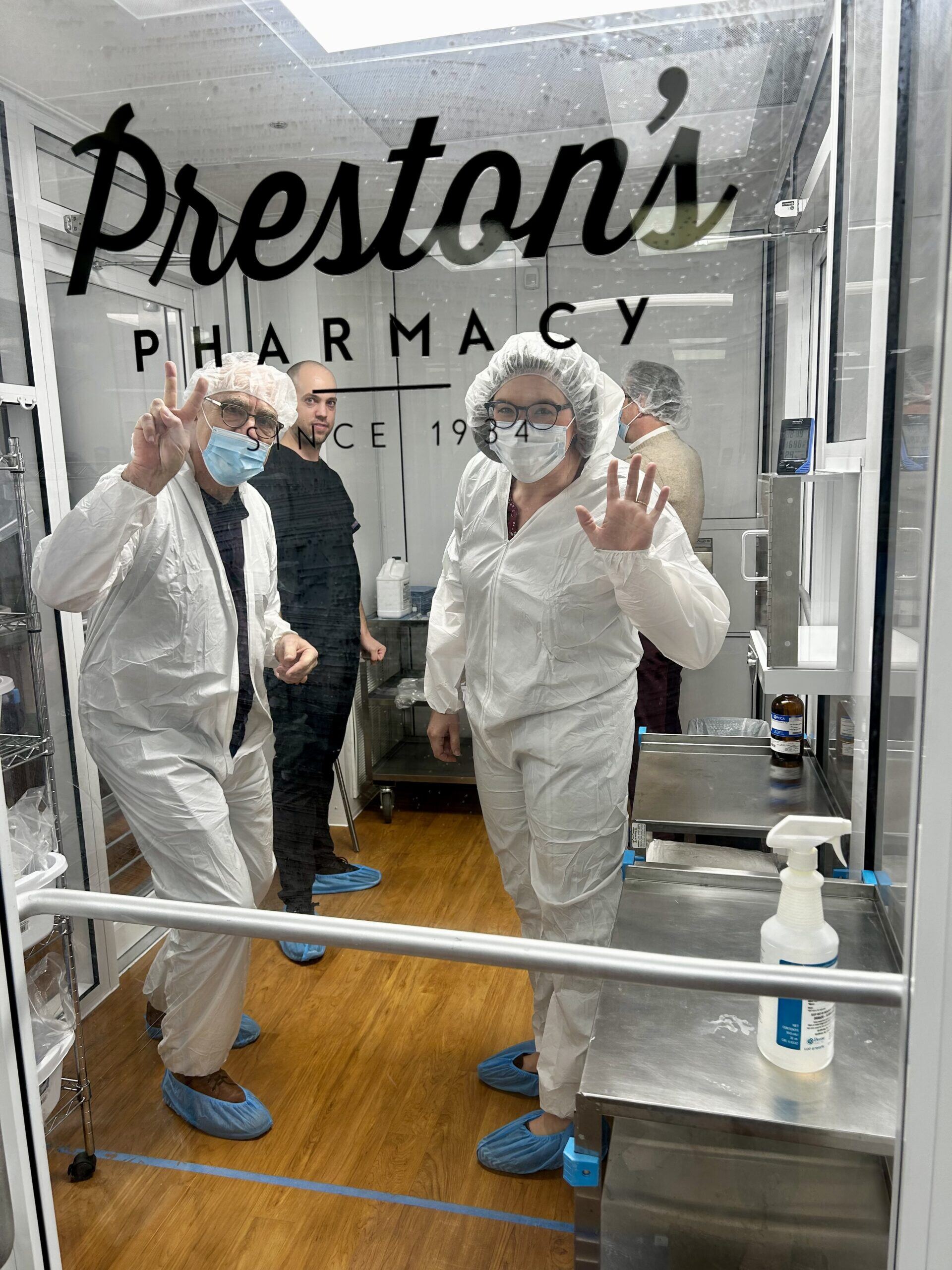 National reporters tour Preston’s Pharmacy
